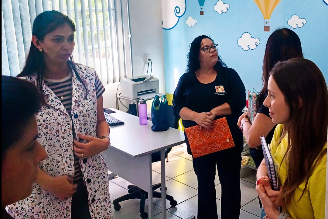 Fortalecimento de ações entre o Programa “SOS Bebê” e a Rede Municipal ...